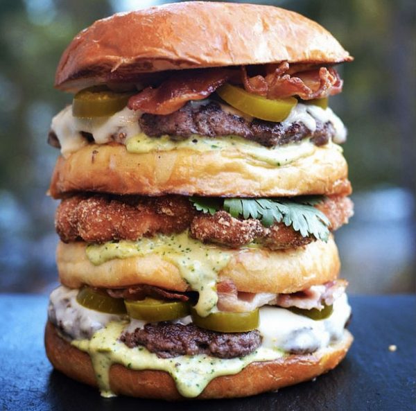 The 'El McGangbang' is the most Gruesomely Pretty Burger You'll See ...