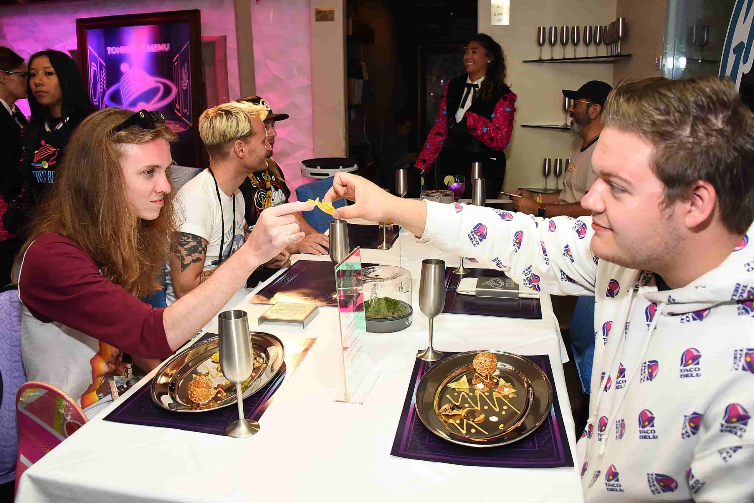 Taco Bell Just Went Full 'Demolition Man' With A Futuristic Comic Con ...