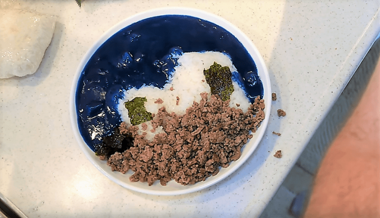 Sonic The Hedgehog Curry Exists, And It’s Blue Beyond Belief – Foodbeast