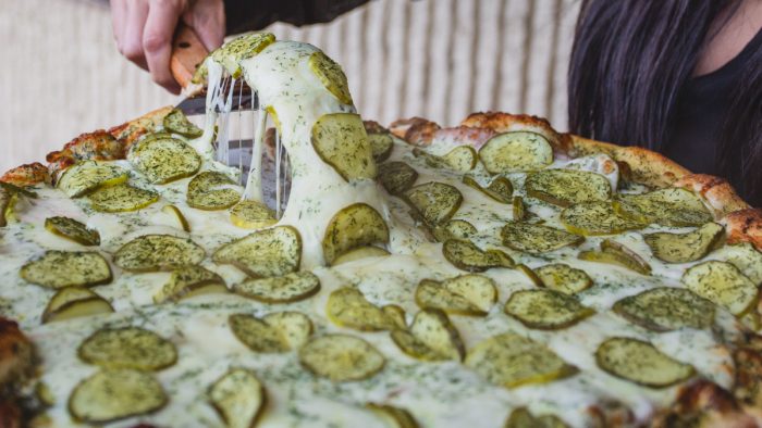 Pickle-Covered Pizza Is A Delicious Reality At This Minnesota Pizzeria ...