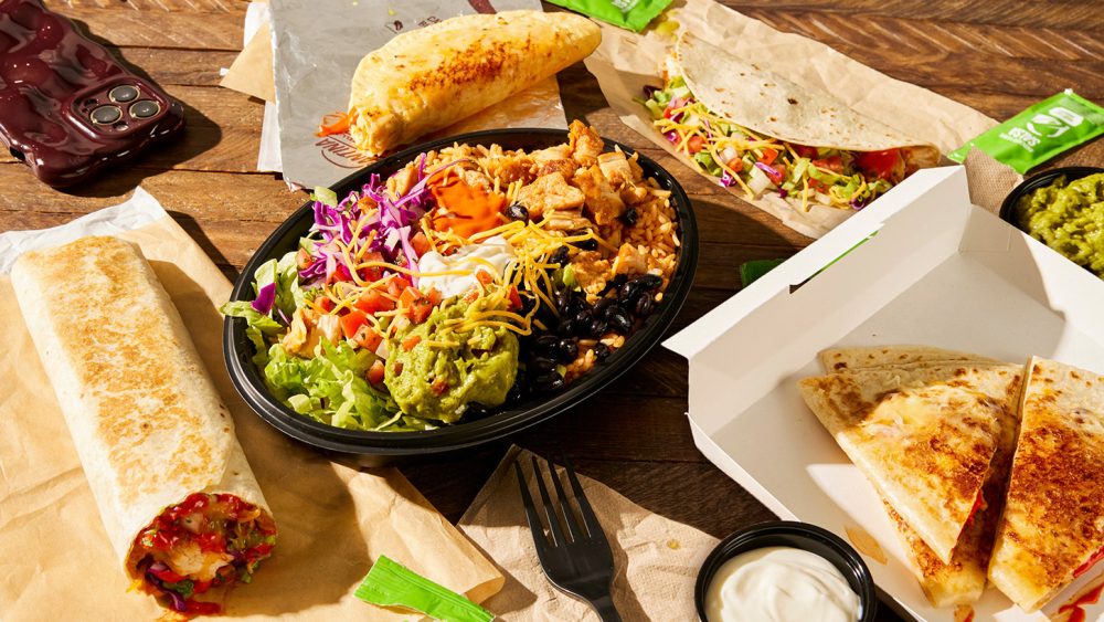 Taco Bell’s New Southwest Hot Chicken Crunchwrap Now Testing In One US ...