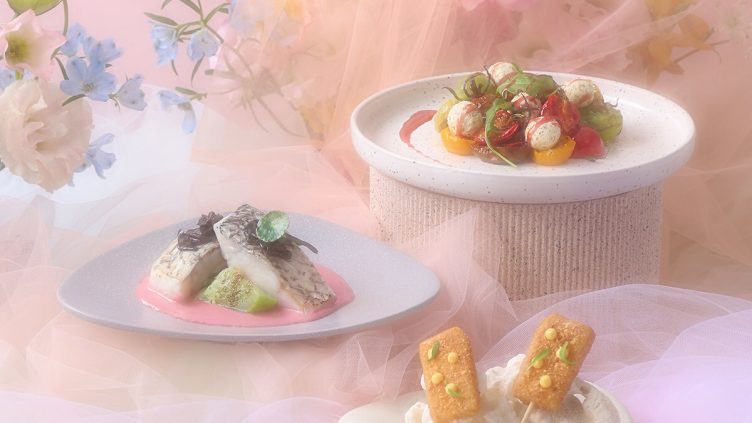 Outback Has A New Bloody Shark Cocktail And Brings Back The Loaded ...