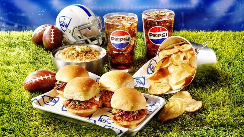 Reese’s And Oreo Officially Mash Up With Two New Hybrid Products ...